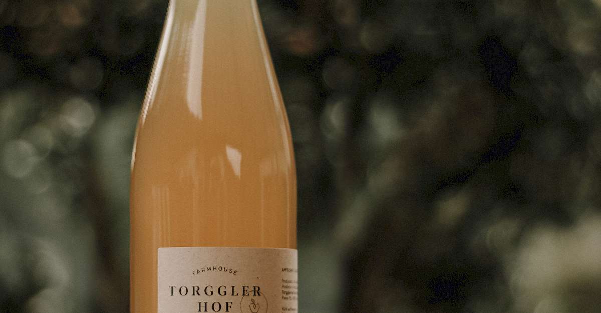 Apfelsaft aus Südtirol Online Kaufen 》 vom Farmhouse Torgglerhof